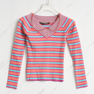 ANDERSSON BELL 潮流都市女士条纹v领长袖针织衫银泰百货 301596