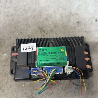 议价新日控制器+YCK060035A+48V+35A+12管