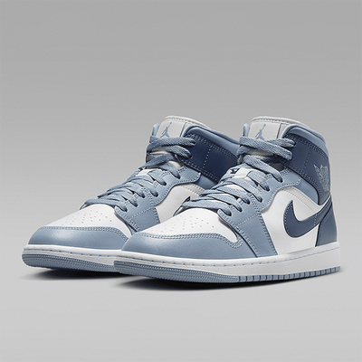 Nike/耐克正品Air Jordan 1女士耐磨休闲运动板鞋BQ6472-140