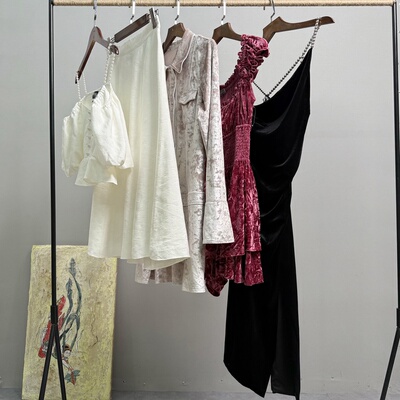 气质修身上衣半裙套装