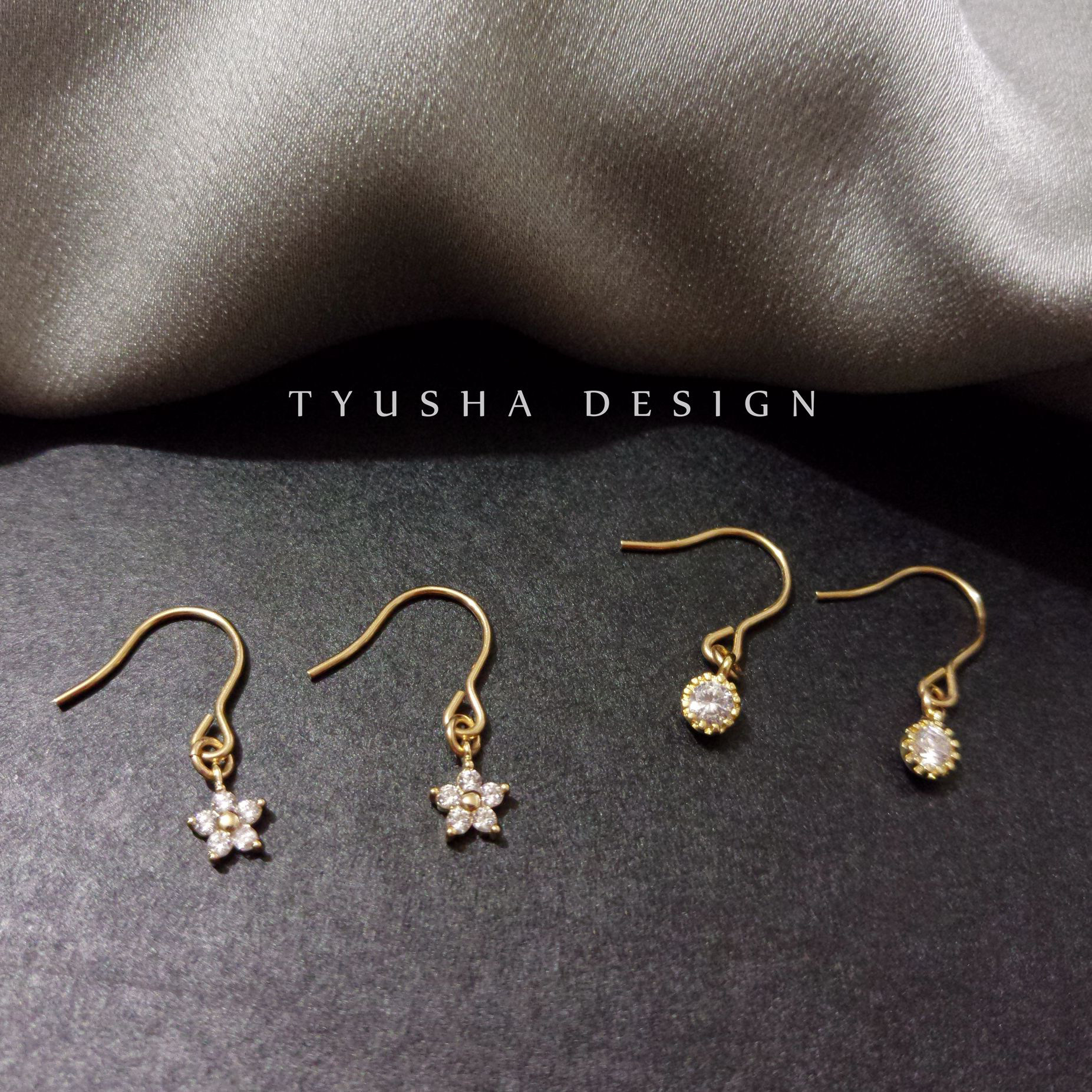 TYUSHA迷你锆石2款 小圆钻花朵镶钻14K注金包金防过敏耳环耳挂女