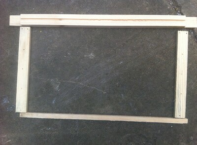 铜峰 养蜂蜂具杉木中蜂巢框烘干巢框蜂格子蜂框巢框中蜂优质巢框