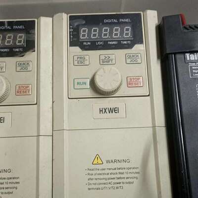 议价HXWEI变频器，型号A800，0.75KW，220V，可维修