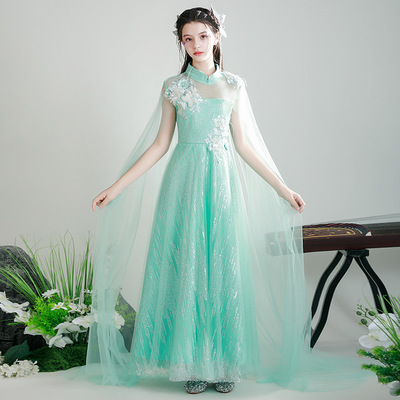 儿童古筝汉服2026秋冬原创飘逸花朵女童薄荷绿二胡古典舞表演礼服