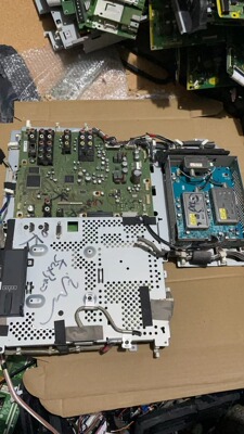 原装索尼KLV-52X300A主板1-873-983-11屏LTY520HE03