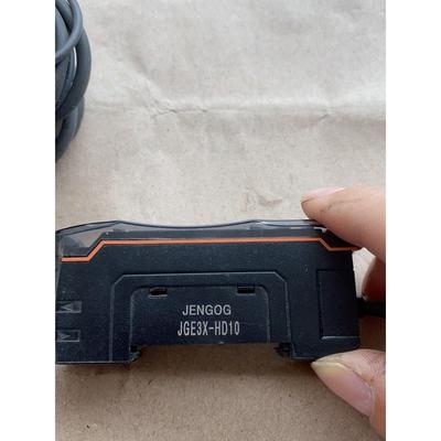 金百达银爵16G DDR4-2666马甲条正常使用卖13