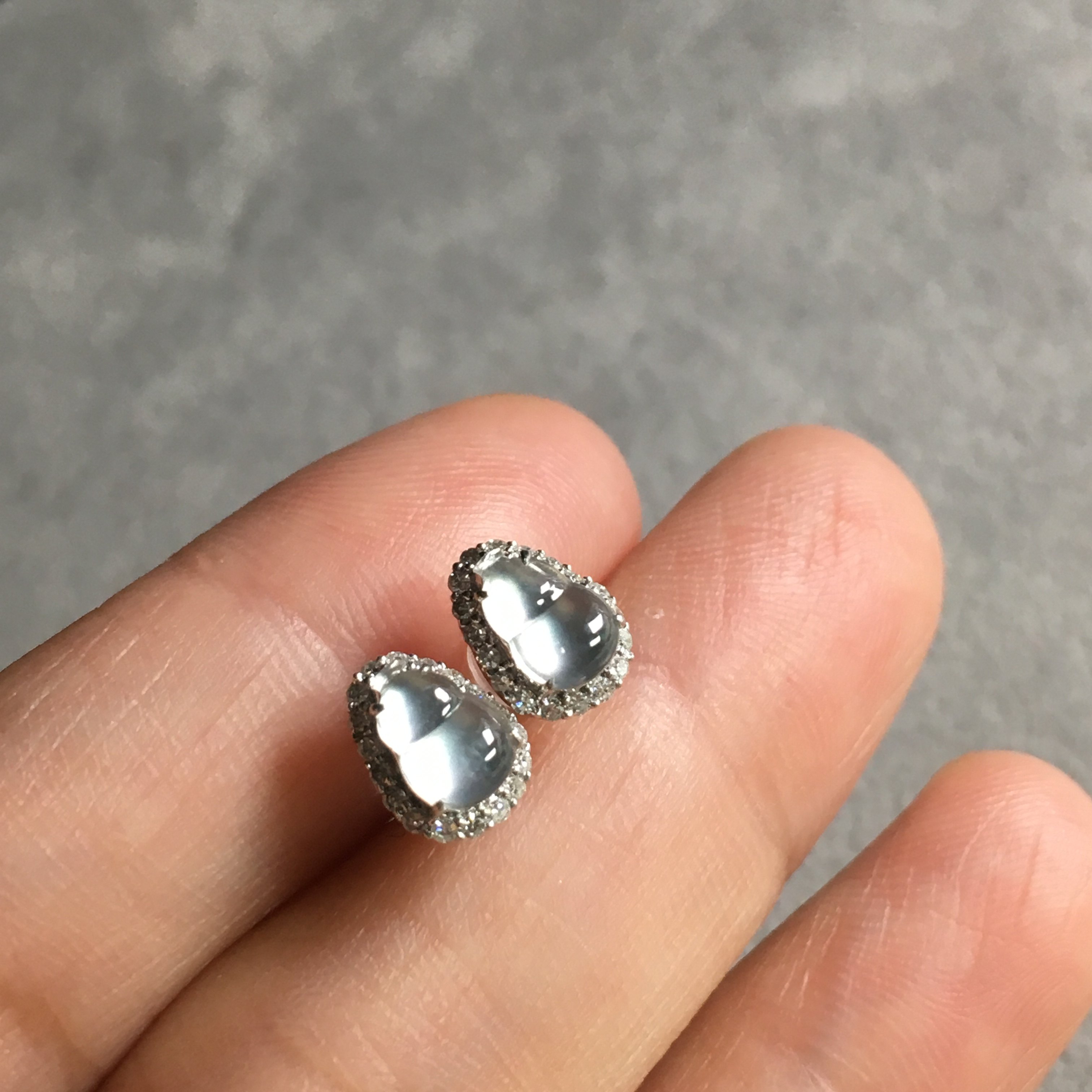 已结缘18K金缅甸翡翠A炸光玻璃种葫芦白冰高冰种钻石玉石耳饰耳钉