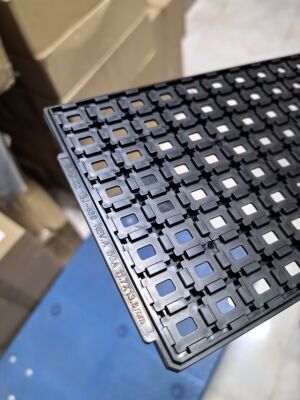 IC芯片 电子元器件 tray盘 BGA11.7*13.6 BJ-439 SUNRISE136格