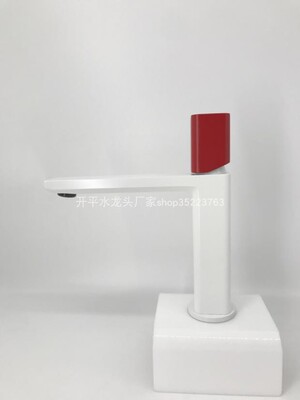 冷热烤漆方形陶瓷阀芯面盆龙头