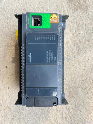 施耐德TM241CE24T，实物拍摄，需要联系议价议价商品