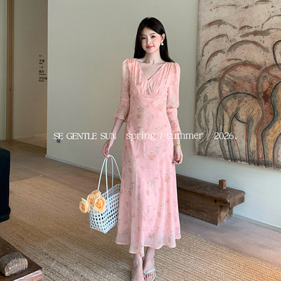 秀熙熙春新V领雪纺印花连衣裙