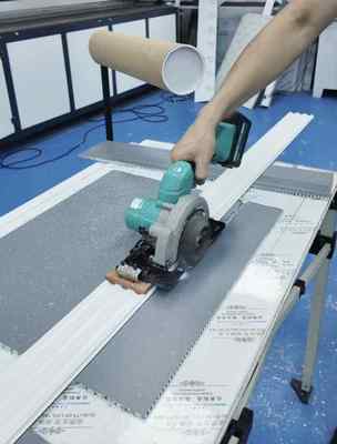 铝蜂窝板专用锂电轨道锯  碳晶板硅钙板切割大板通用锂电轨道锯