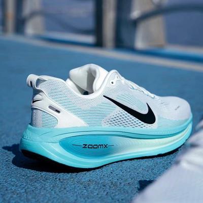 耐克/Nike VOMERO 18 减震防滑低帮厚底跑鞋运动鞋 HQ2157-103