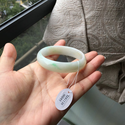 天然A货缅甸料翡翠贵妃白底青镯