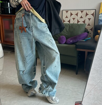 25Ann studio2026韩版时尚百搭宽松复古洗水漆点破洞弯刀牛仔裤