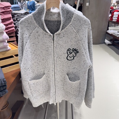 ONE MOMENT正品2025冬季新款毛茸茸贵气拉链针织开衫女加厚保暖