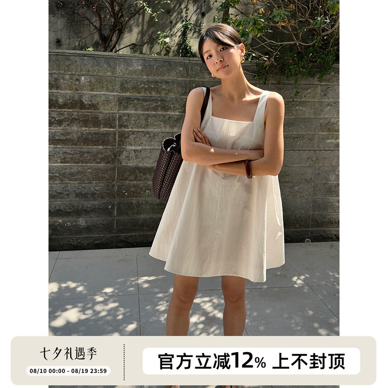 SOTHEA 南法假日 2026年夏季方领法式无袖吊带背心高腰气质连衣裙