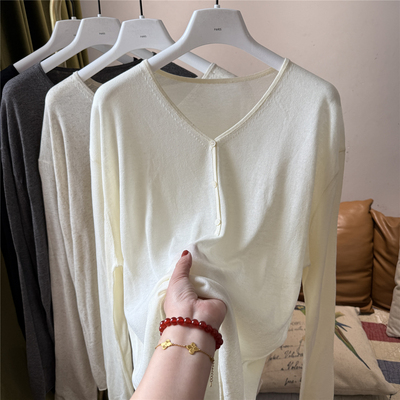 亚麻极简风V领纽扣针织开衫女长袖百搭打底毛衣温柔慵懒风上衣