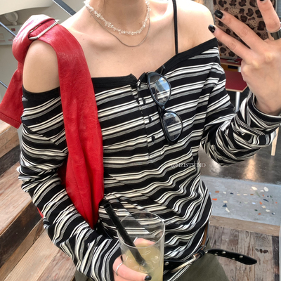 MZI STUDIO-质感韩系春季天丝撞色边条纹一字肩小性感套头长袖T恤