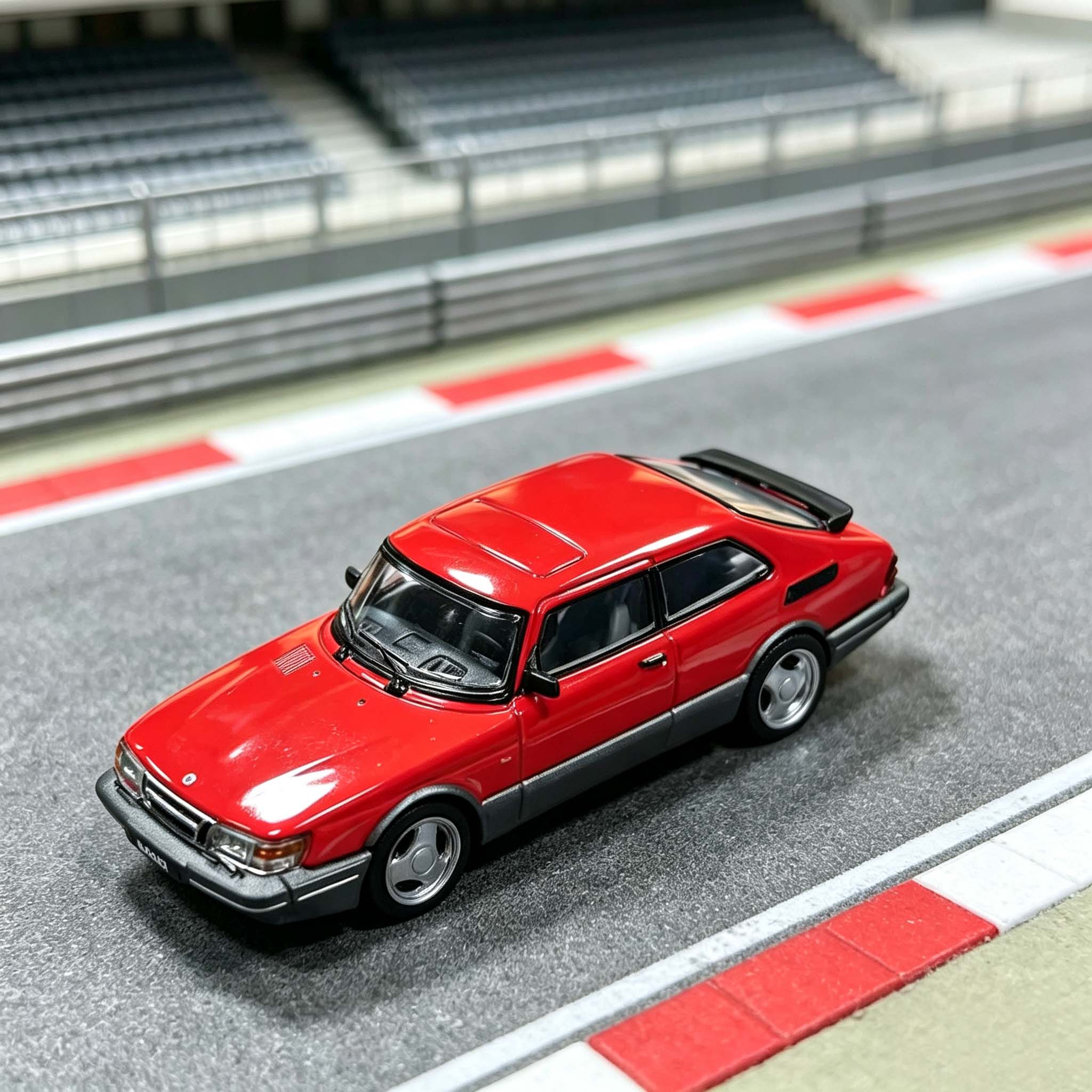 Tarmac Works 1:64 萨博 900 turbo T64G-056-BK 合金汽车模型
