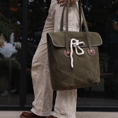 TSD2025秋冬款原创复古女士手提包肩斜挎包大号西贡包8438