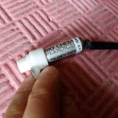 议价BIO CHEM FLUIDICS 24VDC 湿敏传可维修