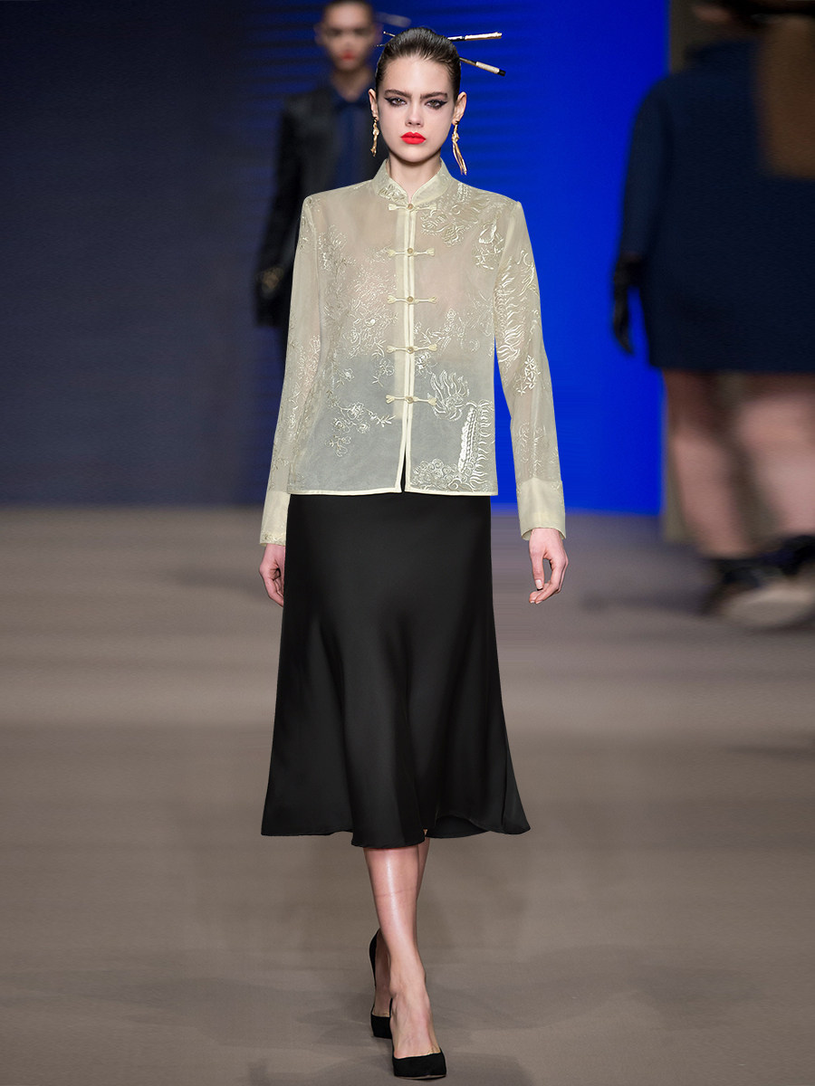 Vertical collar long sleeve buckle single-breasted heavy-duty ...