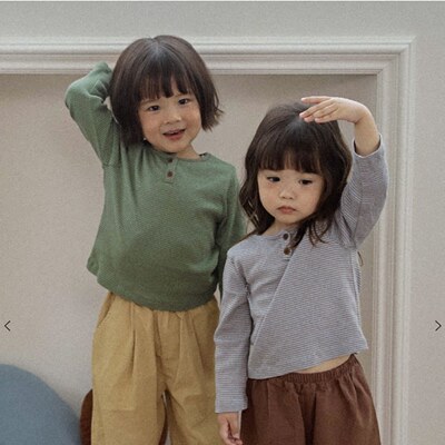 amber条纹百搭长袖T恤！韩国童装代购2026秋季女童柔软百搭款上衣