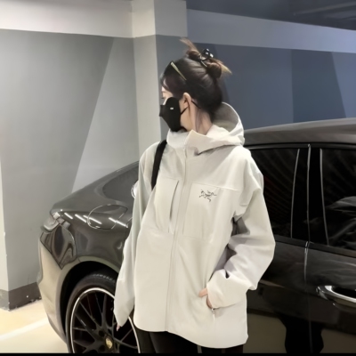 国现Arcteryx始祖鸟GAMMAMXHOODY防风水透气简约连帽外套软壳衣