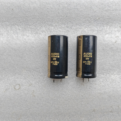 日本松下 AUDIO 黑皮金字 56v 8200uf 发烧音频电容