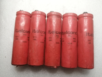 艾特康 iteicond 红袍 385v 680uf 高压发烧电容 螺丝脚电容