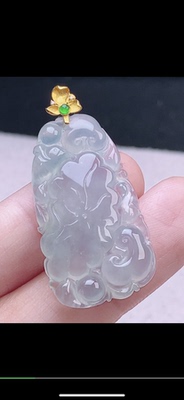 裸石34.1-19.8-4.8mm,18k金冰飘荷叶和和美美天然翡翠A货wpm66911