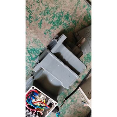 议价议价SEW减速电机,R17 DR63M4/BR/HF,2台,0.议价议价