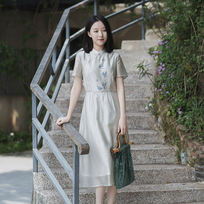 复古文艺X型丝绵混纺定位印花