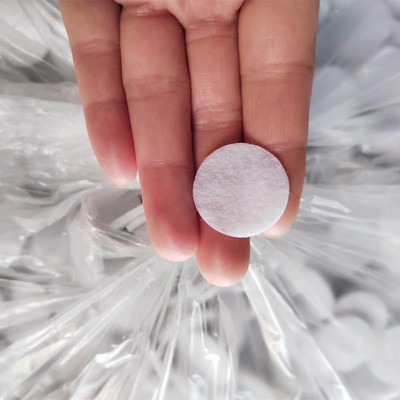 爱尚饰品无纺布可定制钉扣辅料