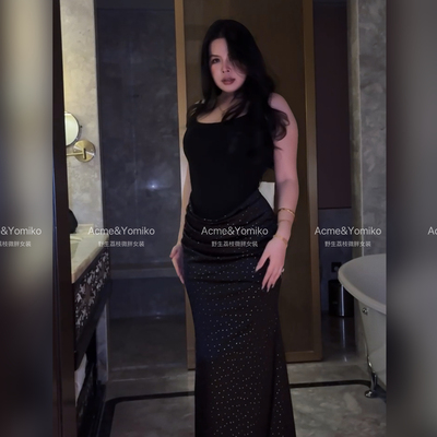 御姐风碎钻软鱼骨吊带连衣裙