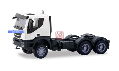 187卡车模型Herpa三轴拖头