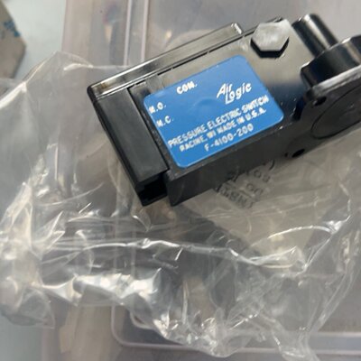 Air Logic压力开关 F-4100-200，美国功