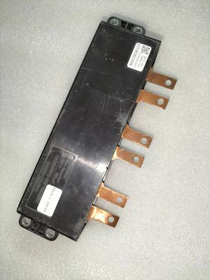 EZTVKCBC30HA Panasonic松下SH FILM 450VDC 750UF电容