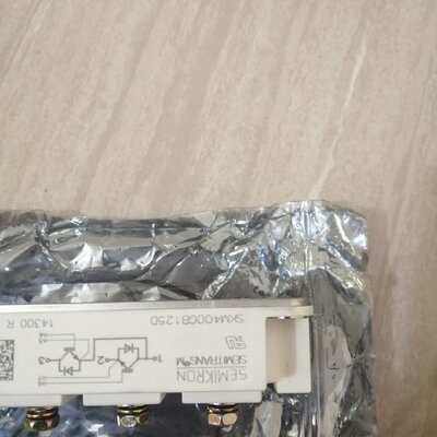 议价SEMIKROGBT模块SKM400GB125Dskm400gb125dSkm400gb125d