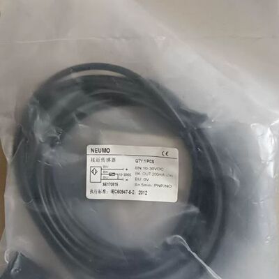 NEUMO  诺盟接近传感器   2只，70一只议价