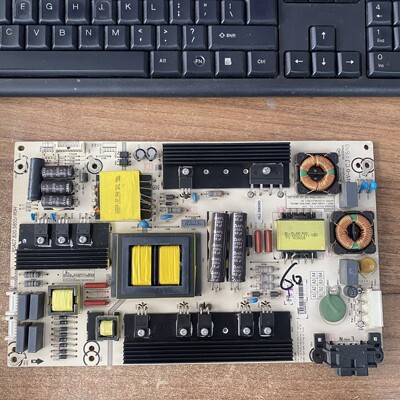 海信LED60K380U电源板RSAG7.82