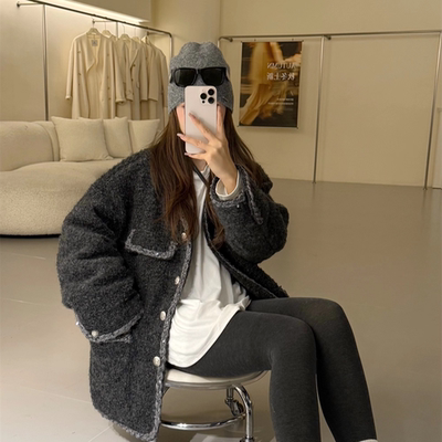 V领拼色系扣小香风羽绒服外套