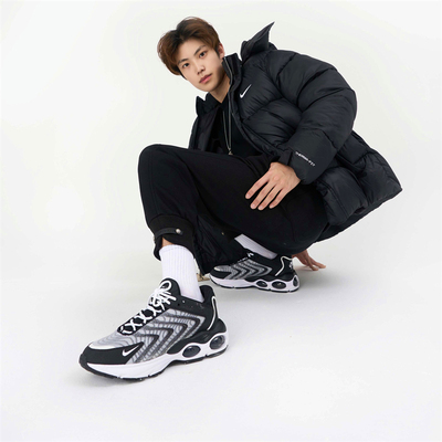 耐克男鞋AIRMAXTW气垫跑步鞋