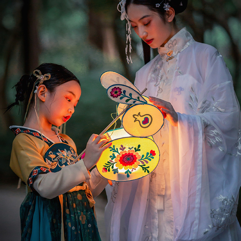 王的手创 兔子灯笼花灯高端手工diy材料中国风2026新款手提发光