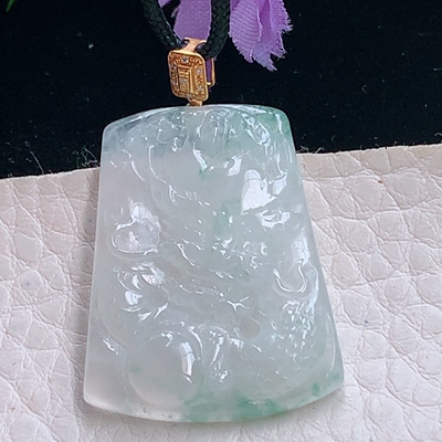 zzx实拍31.4*23.3*4.6缅甸翡翠精雕男女款小龙牌 龙行天下玉吊坠