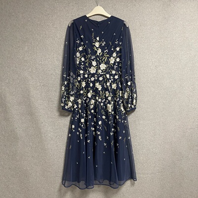 春夏欧美花卉刺绣收腰中长连衣裙