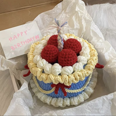 草莓生日蛋糕收纳盒手工编织钩针材料包有心意自制礼物拍照聚会