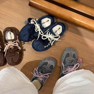 【现现】H55女鞋脏脏包新款串珠挂饰时尚休闲百搭拼色系带德训鞋