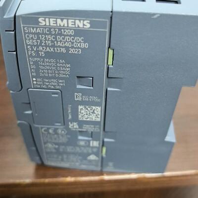 6ES7 215-1AG40-0XB0 PLC模块 S7-1200 1215C控制模块议价维修